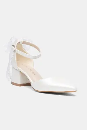 FOREVER & ALWAYS SHOES Rosavelle Pointed Toe Block Heel Bridal Sandal With Bow Detailing - Ivory