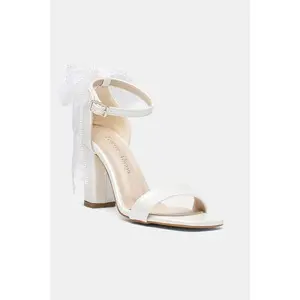 FOREVER & ALWAYS SHOES Forever & Always Evarose Bridal Block Heel Sandals With Bow Detailing - Ivory