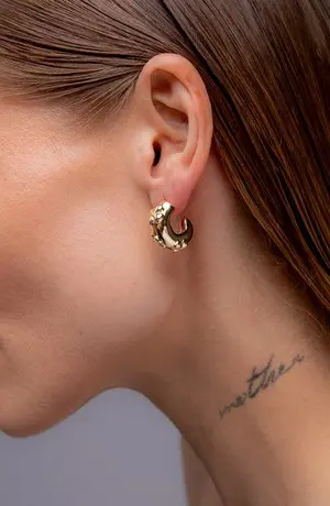 YOJ Flaro Flower Midi Hoop Earrings