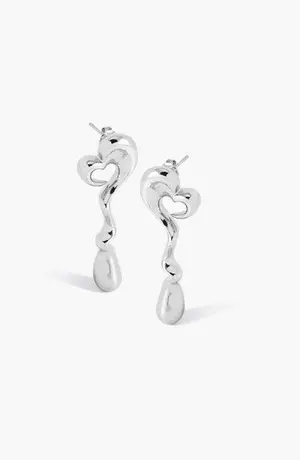 YOJ Agagoi Drop Heart Statement Earrings