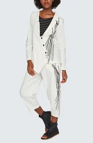 LUUKAA Eli Printed Linen Cotton Blend Bermuda Pants - Ecru