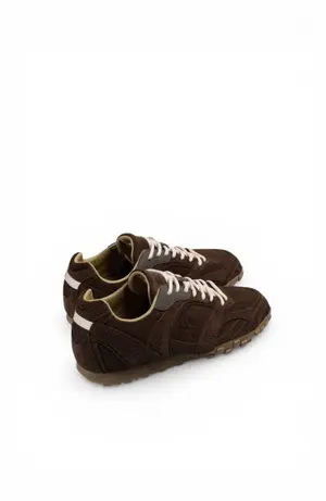 SCALPERS Suede Running Shoe