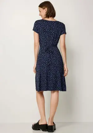 LASCANA Short Sleeve Printed V-neck Dress