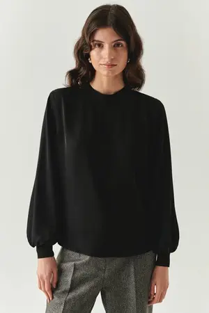 EXQUISE Joelle Long Sleeve Blouse
