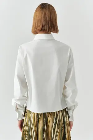EXQUISE Theodora Long Sleeve Shirt - Ecru