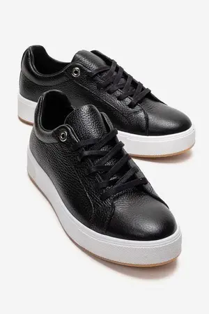FOREVER & ALWAYS SHOES Forever & Always Shoes Pallen Leather Casual Sneakers Black