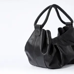 ROSZUAR Liora Sculptural Renaissance Handbag - Black