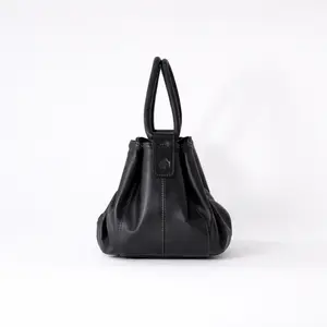 ROSZUAR Liora Sculptural Renaissance Handbag - Black