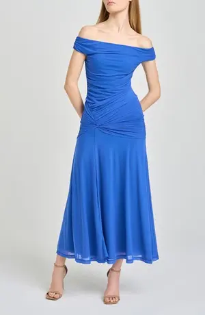 WAYF Off The Shoulder Ruched Midi Dress - Blue