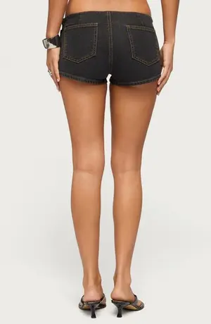 EDIKTED Gabrielle Low Rise Grommet Denim Shorts