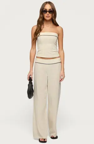 EDIKTED Dorine Strapless Bandeau Top