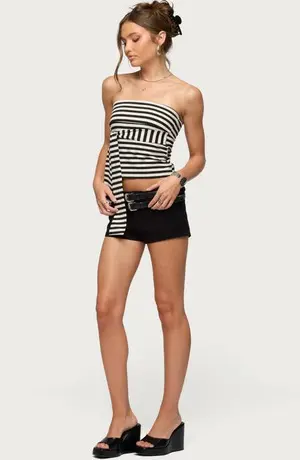 EDIKTED Iza Double Belted Low Rise Shorts