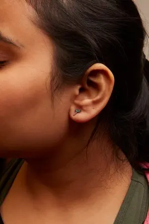 HAUS OF BRILLIANCE Sterling Blue Treated Diamond Leaf Stud Earrings