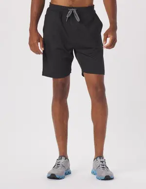 GLYDER Medalist Short 7.5" Inseam - Black
