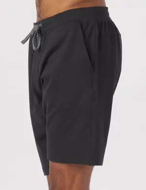 GLYDER Medalist Short 7.5" Inseam - Black