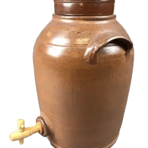 UNE VIE NOMADE Vintage Vinegar Berry Jar - Brown