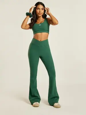 BE ATHLETICA Wrap-waist Flared Leggings - Forest
