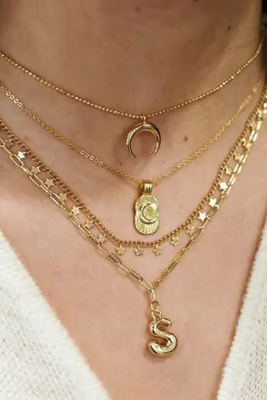 IVY & PEARL CO. Luna Crescent Necklace