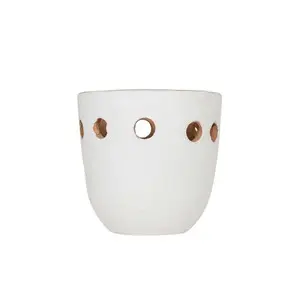 FORESIDE HOME AND GARDEN Round Cutout Planter Terracotta - White