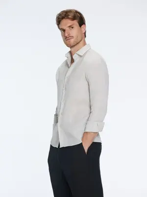 MOEVA Harry Linen Shirt With Spread Collar - Khaki