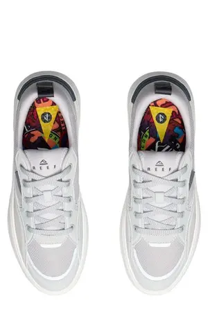 Reef Fanning Sneaker