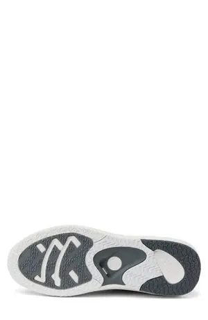 Reef Fanning Sneaker