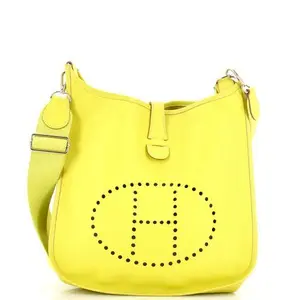 Hermès Evelyne Bag Gen Iii Epsom Pm - Lime