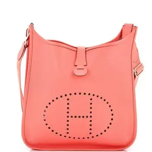 Hermès Evelyne Bag Gen Iii Epsom Gm - Red