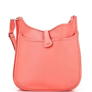 Hermès Evelyne Bag Gen Iii Epsom Gm - Red