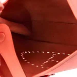 Hermès Evelyne Bag Gen Iii Epsom Gm - Red