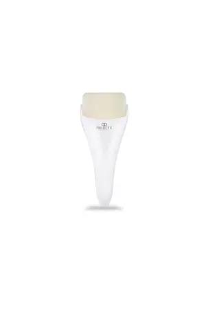 PROJECT E BEAUTY The Ice Roller Cryotherapy Treatment - White