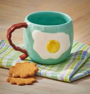 TAG Bacon & Eggs Earthenware Mug Multi 21 Oz 4.66x6x3.9