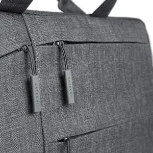 SATECHI Water-resistant Laptop Carrying Case With Pockets
