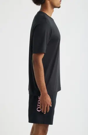 SANTO STUDIO Verona Tech Solid T-shirt