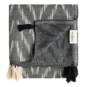 OLIVIERA HOME Chevron Loom Turkish Cotton Towel & Throw - Black