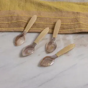 BE HOME Serin Shell Spoonsset Of 4