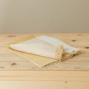 BE HOME Miraflor Throw Sun