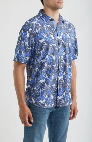 Tommy Bahama Coastal Ease Piña Party Islandzone® Short Sleeve Button-up Shirt