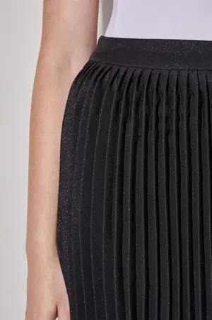 Ming Wang Midi Pleated Skirt With Shimmer Woven Detail