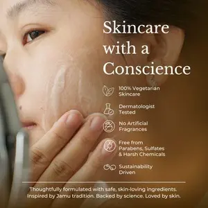 JUARA Radiance Enzyme Face Scrub