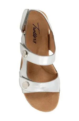 Trotters Romi Sandal