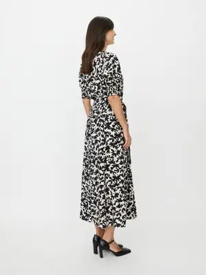 MASAI COPENHAGEN Manivanya Floral V-neck Midi Dress