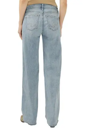SILVER JEANS CO. Elyse Baggy Straight Leg Jeans