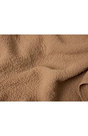 COYUCHI Cascade Organic Cotton Matelassé Blanket