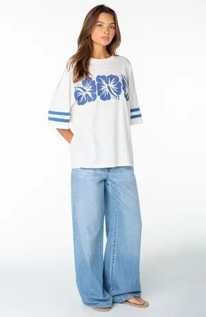 Roxy Game Day Oversize Graphic T-shirt