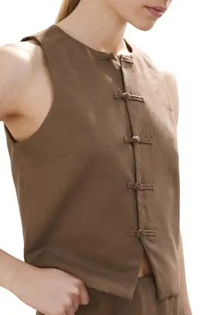 Mango Toggle Closure Vest