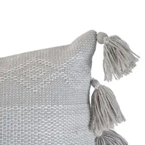 FORESIDE HOME AND GARDEN Adeline Outdoor Decorative Accent Pillow 14" X 22
