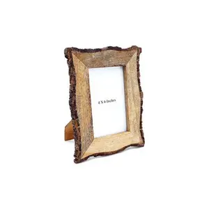 FORESIDE HOME AND GARDEN Rustic Live Edge 4 X 6 Inch Decorative Wood Picture Frame