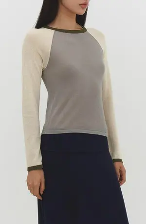 FIND ME NOW Colorblock Raglan Sleeve T-shirt