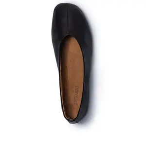Bernardo Meredith Ballet Flat - Black